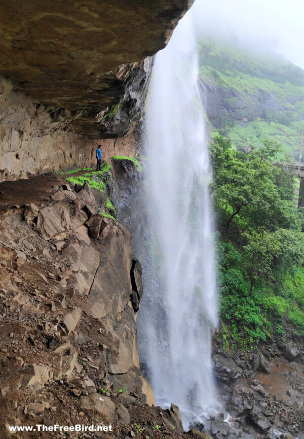 KP falls ️ Beautiful waterfall over railway bridge @ Khopoli